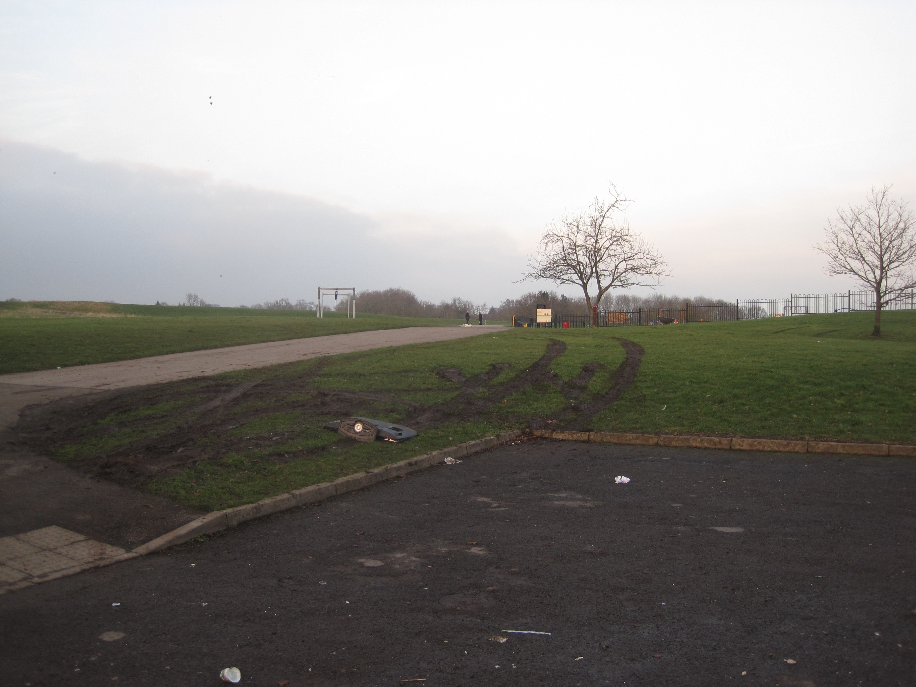MONKSPATH PARK – Travellers issues. – Ken Hawkins